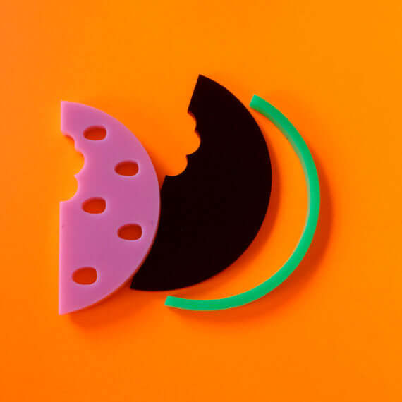 Make Acrylic Earrings with Crafty Cuts Acrylic Blanks. – Crafty Cuts Laser
